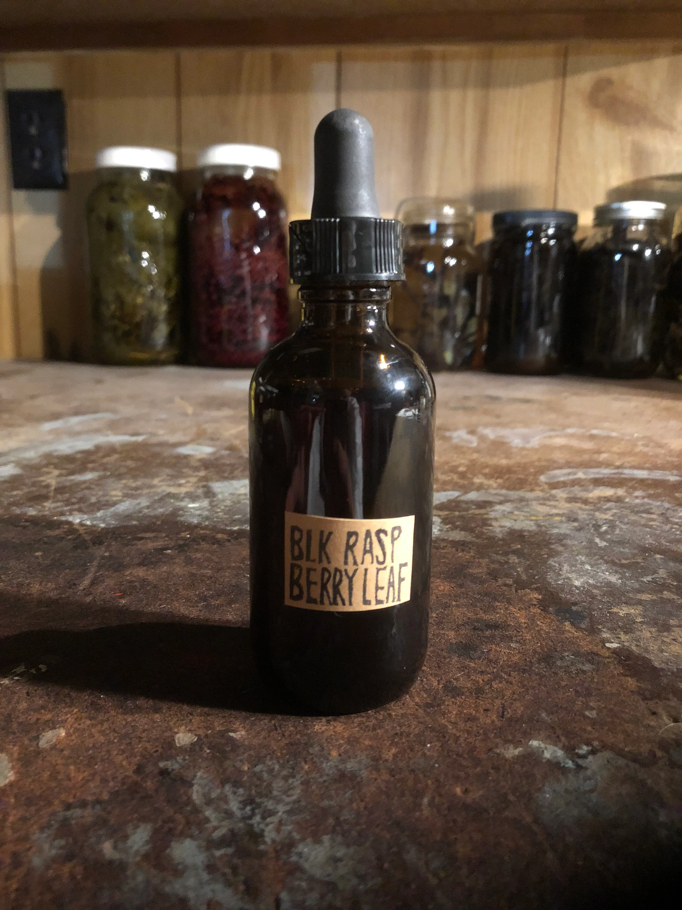 black raspberry leaf tincture- wild foraged tinctured fresh - Buy ...